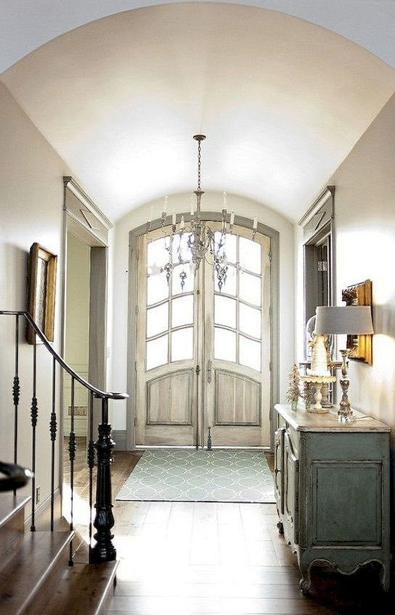Shabby chic hallway store